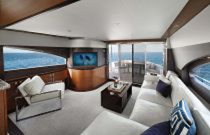 New Hatteras Yachts M60 | United